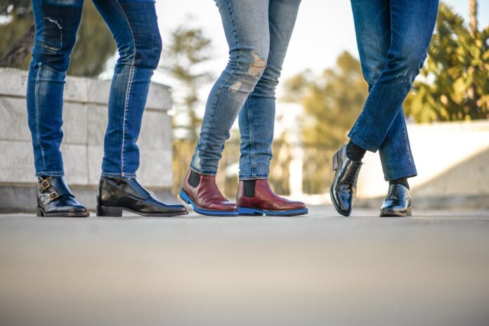 4 Fashionable Ways to Wear Elevator Shoes - Garden, Sport & Outdoor Tools