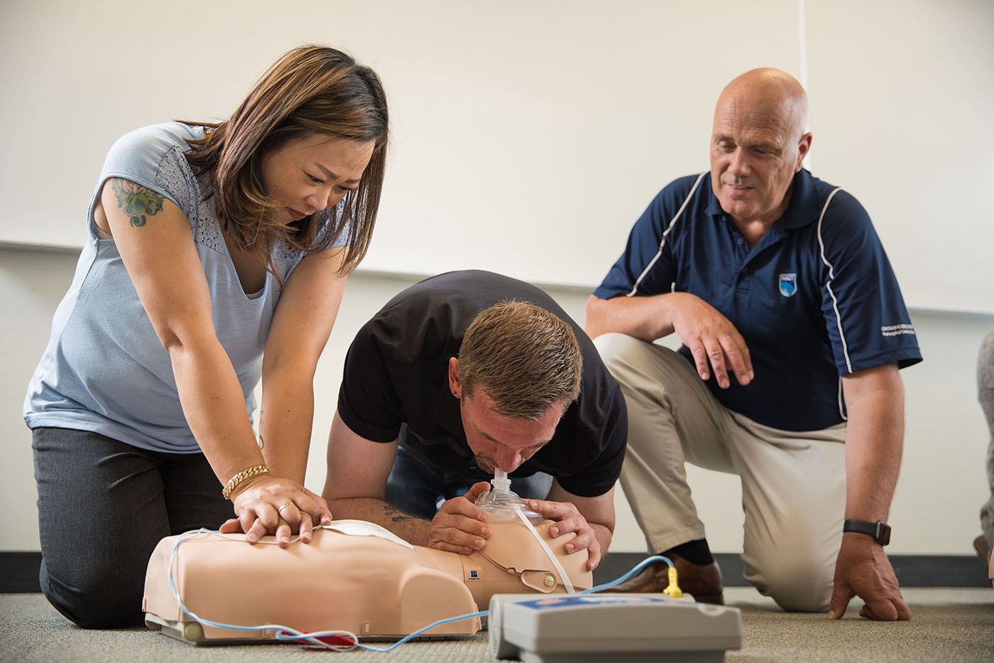 First Aid Essentials: Quick Tips for Applying First-Aid in Emergencies ...